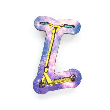 Деревянный пин Waf-Waf Самокат купить в интернет-магазине, подарки по ...